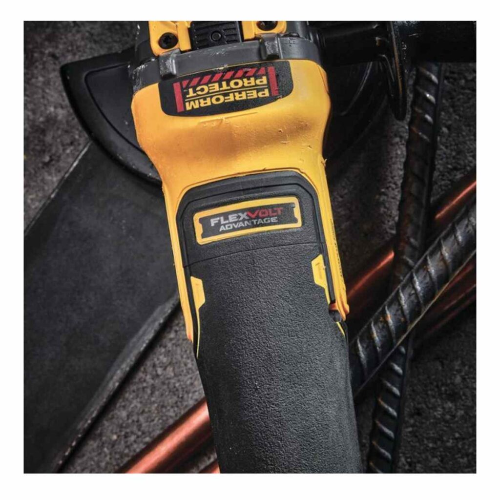DEWALT Cordless Brushless Flexvolt Advantage Angle Grinder