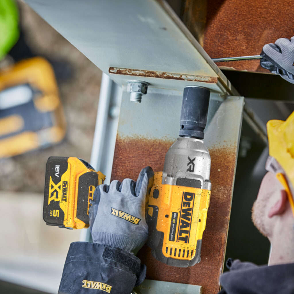 DEWALT 18V Impact Wrench 1/2" High Torque | DCF900NT - CIB Partners